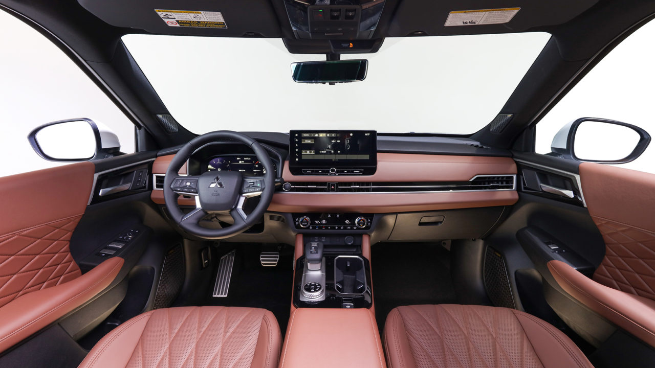 2025 Outlander - Mitsubishi Motors Canadian Newsroom
